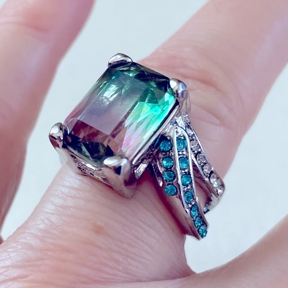 Jewelry | Silver Plated Two Tone Stone Ring | Poshmark